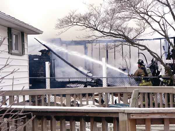 Fire destroys Girard home | News, Sports, Jobs - The Vindicator